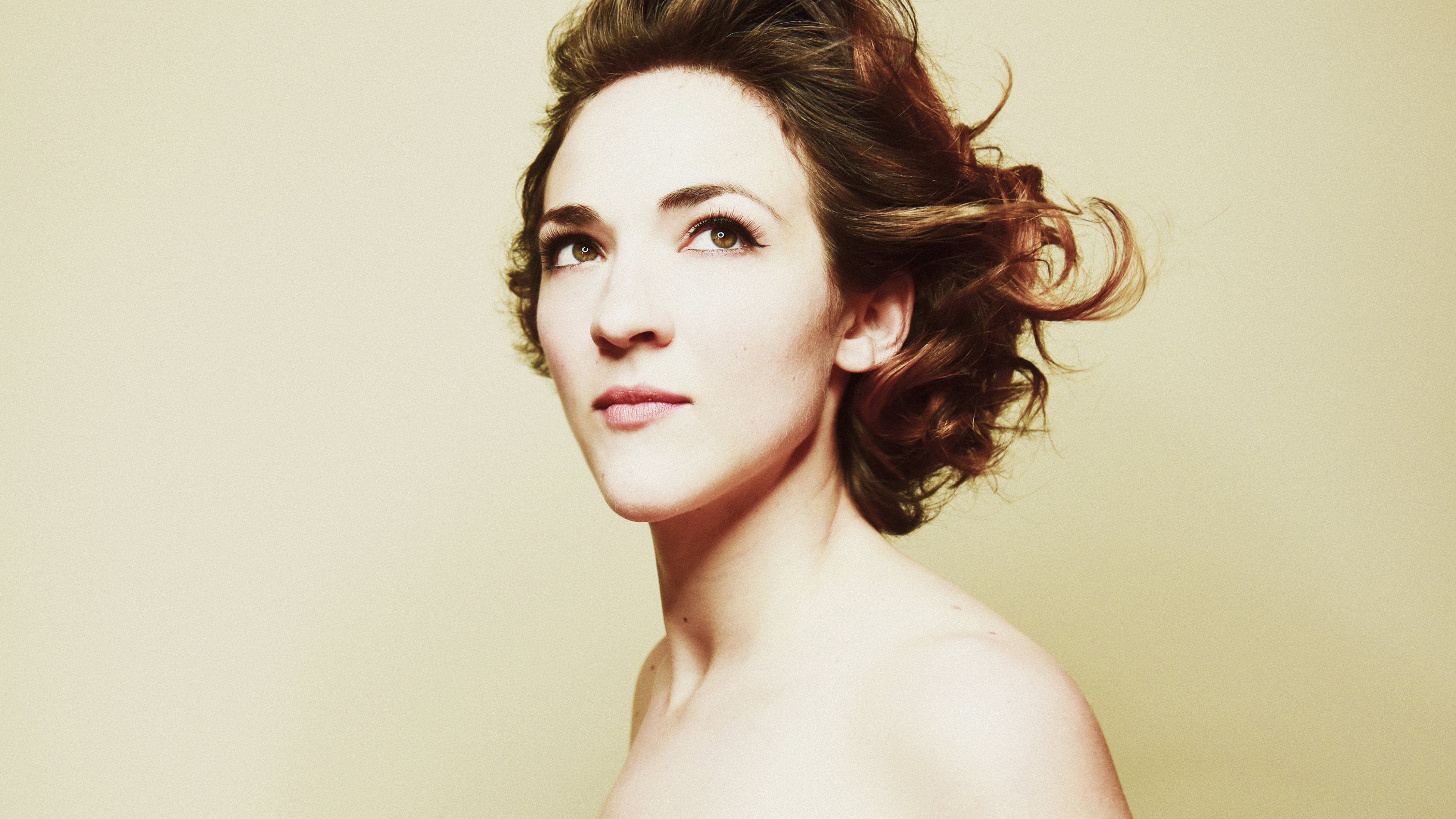 Becca Stevens’ Regina selected among best albums of 2017 in Downbeat ...