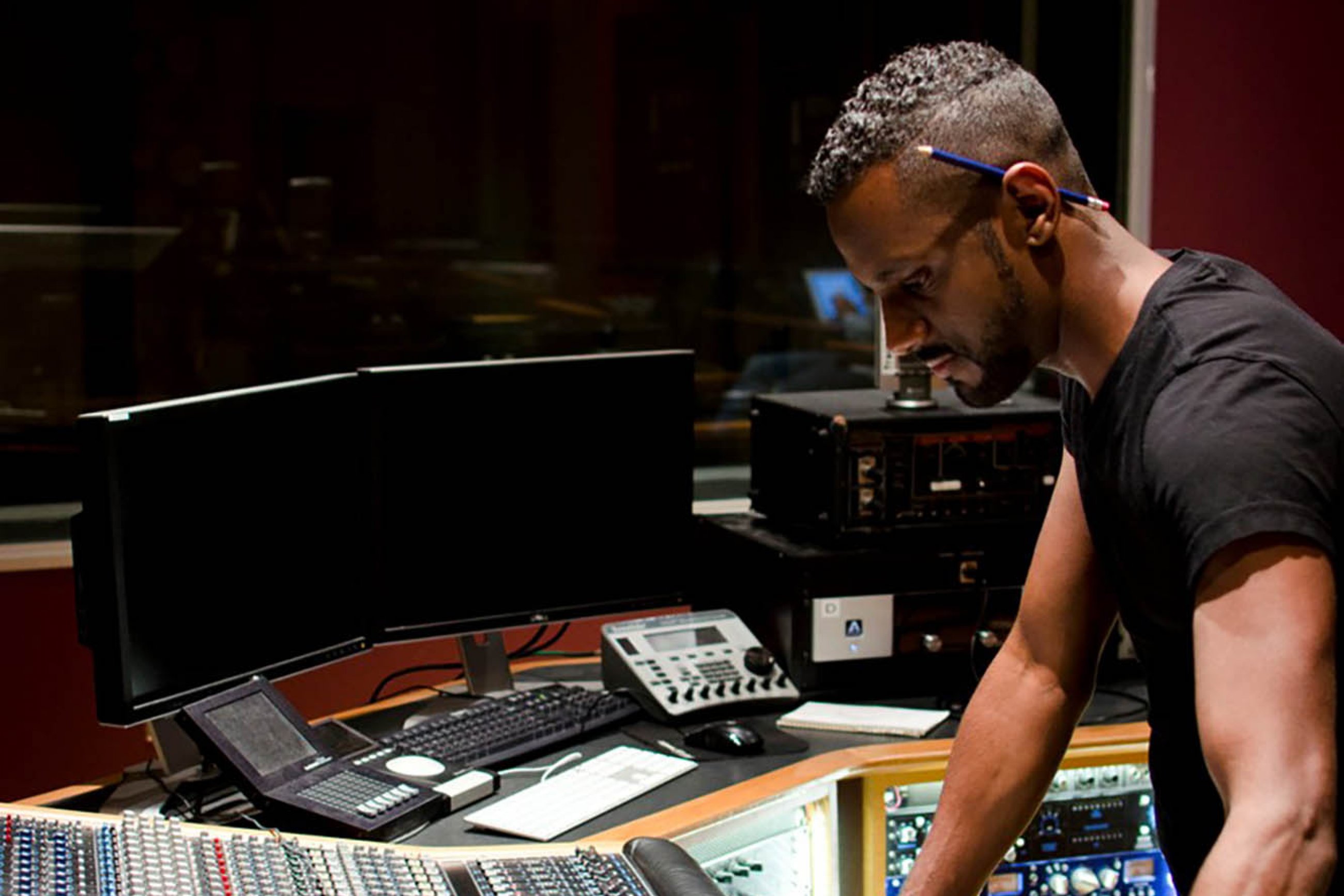 Carlos Simon | Polyarts