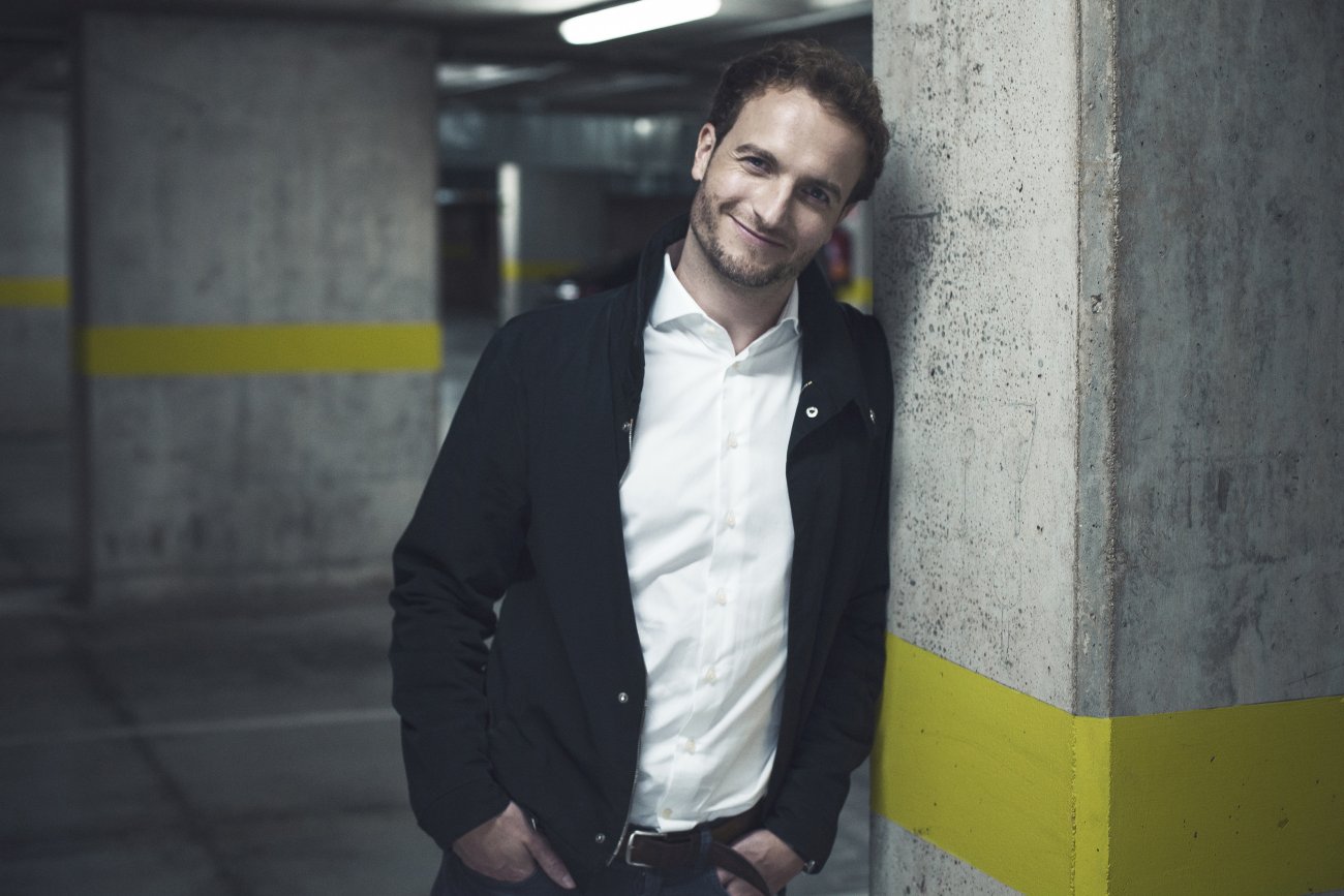 Christian Schumann conducts the Berlin premiere of Peter Eötvös’s opera ...